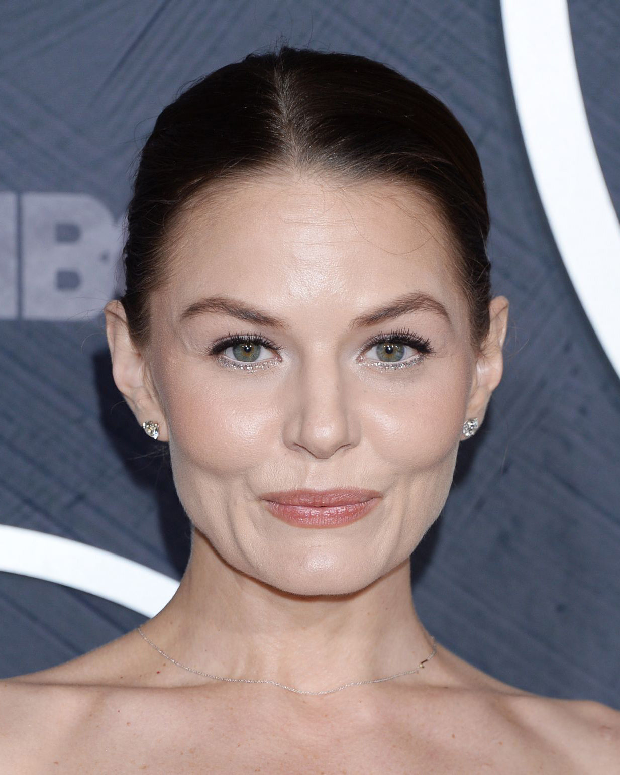 Jennifer Morrison – Maya Brenner